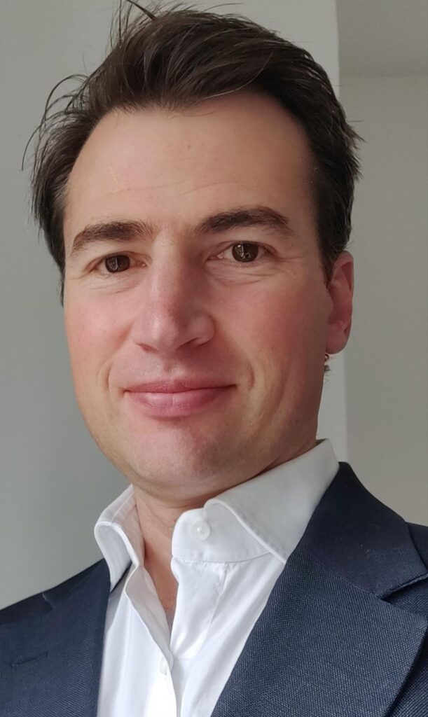 Louisa AI is pleased to introduce William Varley to the Client Advisory Board in London - Louisa AI